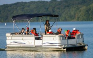 What is a Pontoon Boat? Types of Pontoon Boats