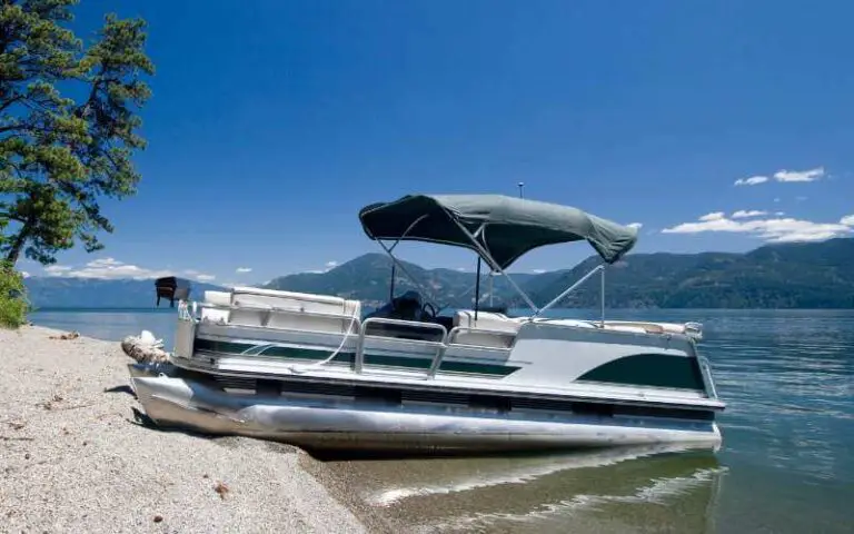 What is a Pontoon Boat? Types of Pontoon Boats