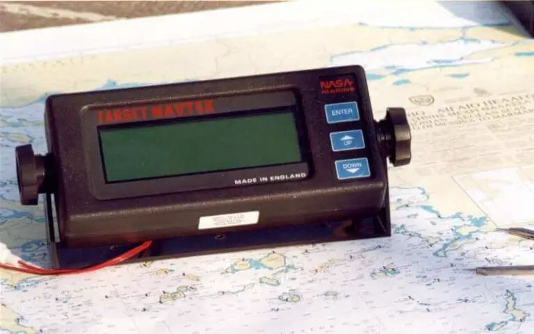 Navigation Equipment and Communication Systems in Ships