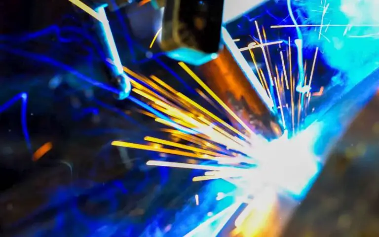 Welding Sparks: Causes and Prevention of Welding Sparks